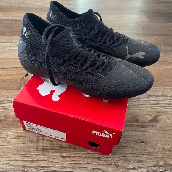 Puma | Shoes | Puma Future 52 Netfit Black Cleats 75 | Poshmark
